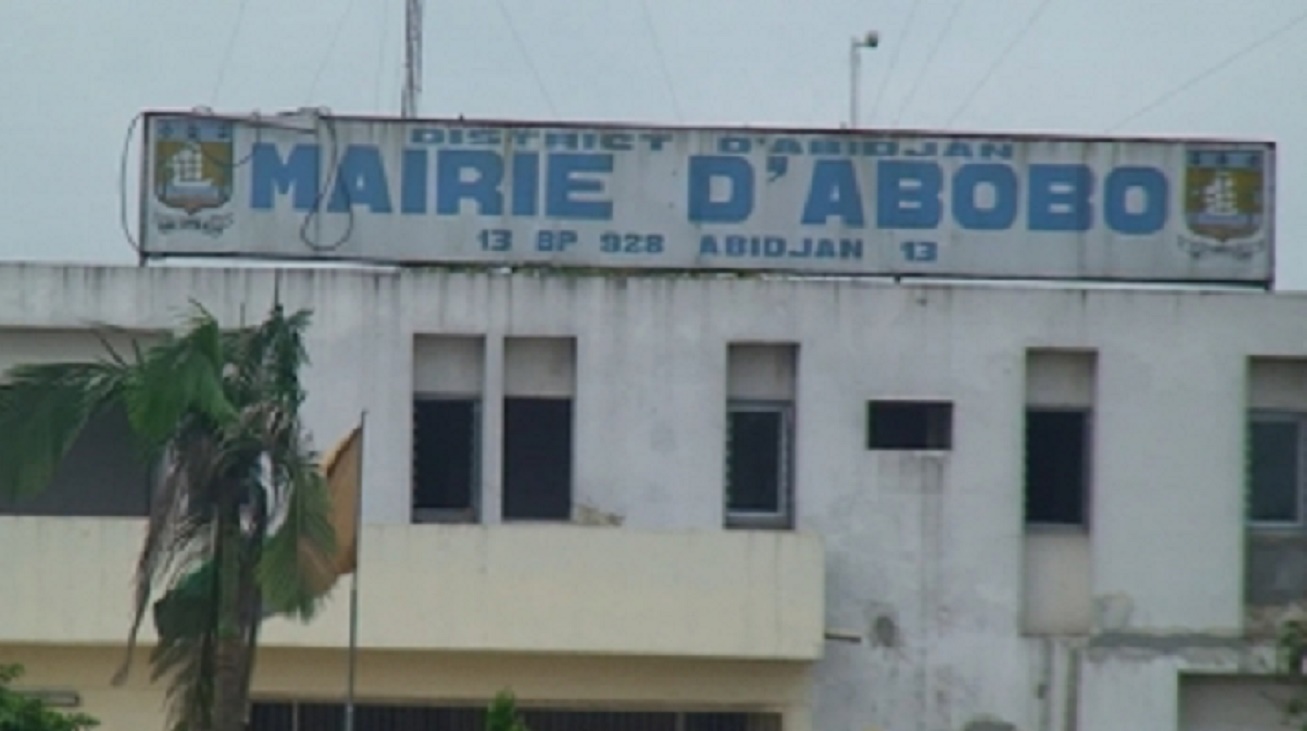 Renforcement de capacité de ses agents : La mairie d’Abobo reçoit un ...